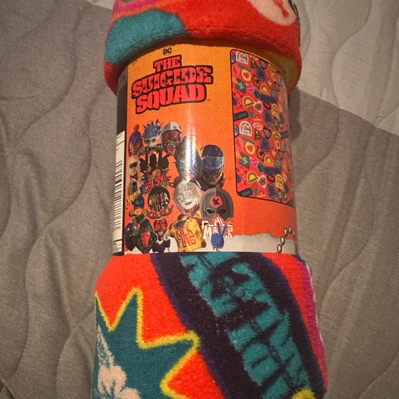 DC Comics | Bedding | Suicide Squad Plush Blanket New | Poshmark